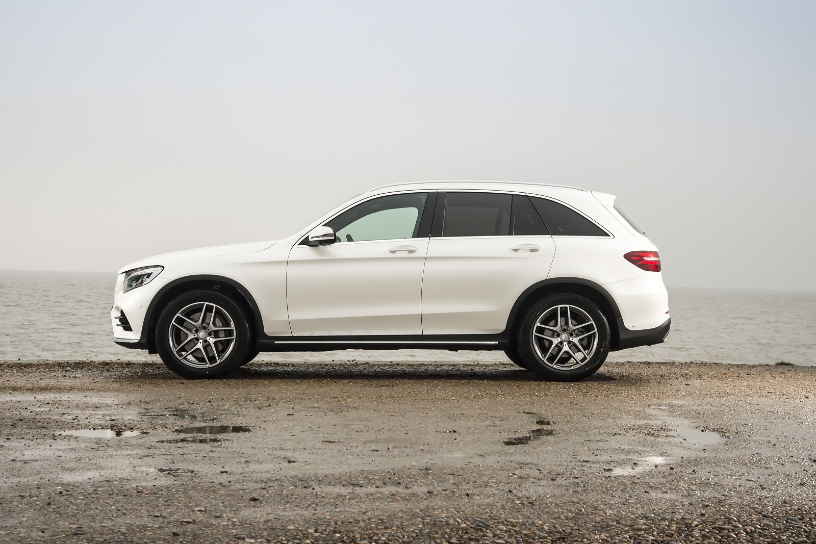 New Mercedes-Benz GLC 220d 4Matic AMG Line 5dr 9G-Tronic Diesel Estate ...